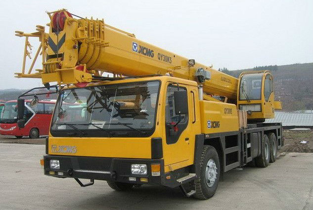 Grúas xcmg QY30K5 - VialFe