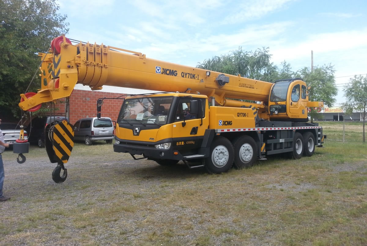 Grúas xcmg QY70K - VialFe